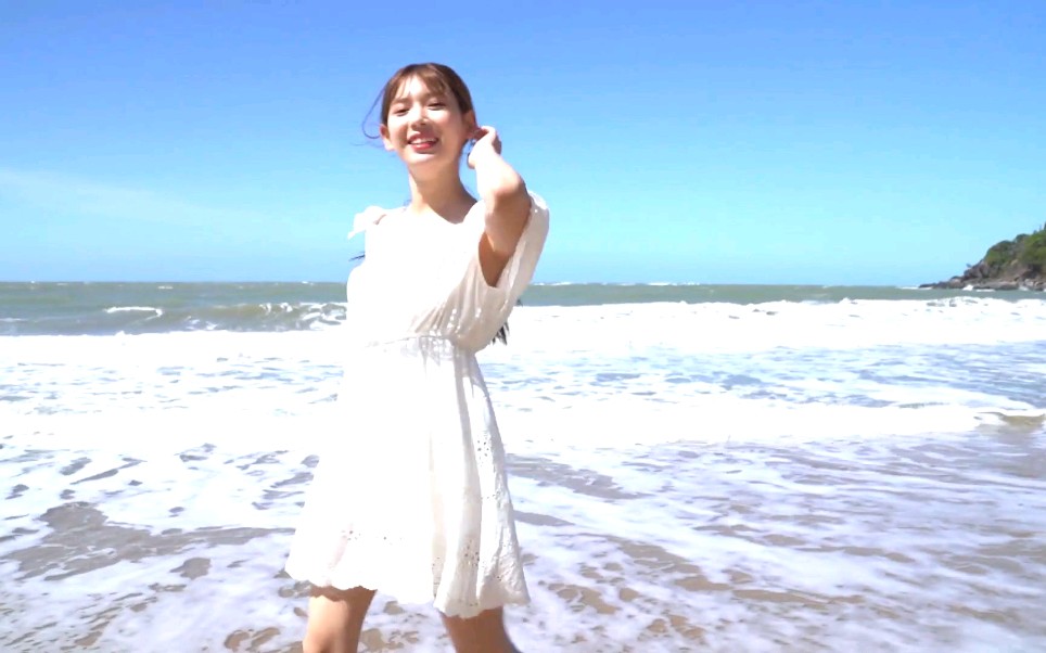 ...【明里紬】相约浪漫海滩、无人小岛、青青草原、茂密森林。【共度...
