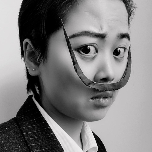 大眼白猫 