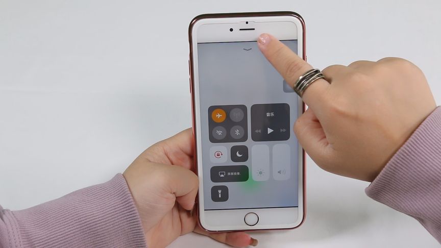 天天拿着手机看,手机飞行模式的六种用途,你知道几个?