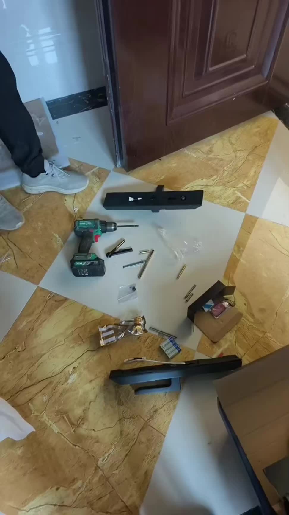 密码锁+卫生间门+厨房推拉门安装完成#门窗人的日常