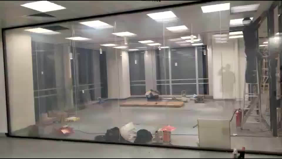 广州欧毅建材OY办公室调光玻璃案例