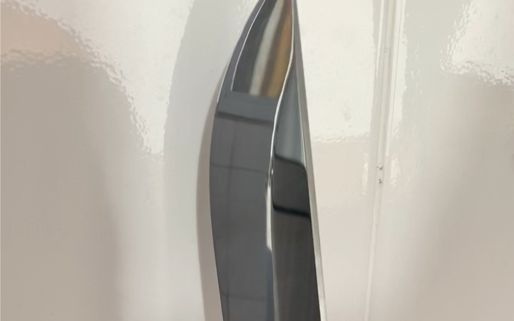 高硬度粉末钢,ASP60,实测硬度68.2HRC。扎瓷砖以及边角料韧性测试...