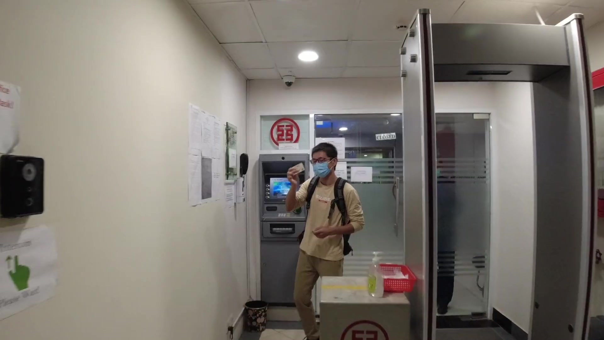 银联卡在巴基斯坦取款有多难?本行ATM都不能用,最后这样解决的