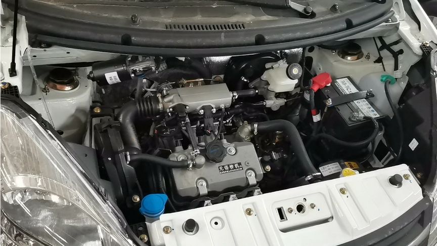 三缸纯燃油老年代步车时速80码适合偏远山区实用代步车