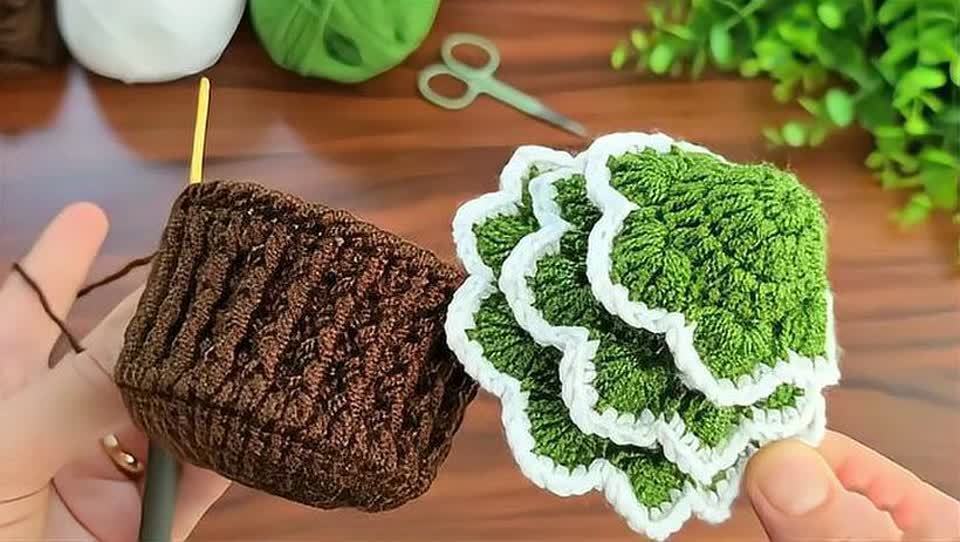 旧毛衣拆成线,用钩针精心编织一番,超美超实用,闺蜜都跑来学