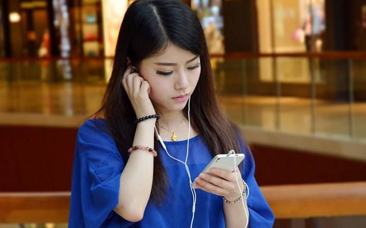 iPhone可以轻松下载任何网页上的视频!拿起手机我教你