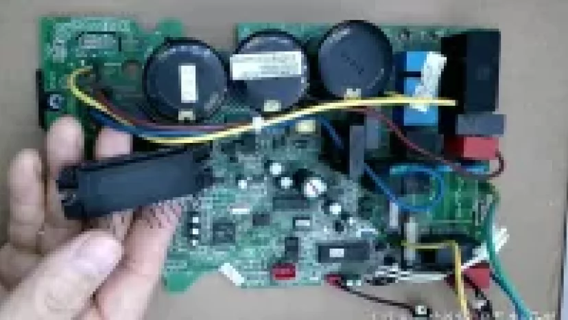 美的变频空调外机板IPM功率模块电路工作原理分析