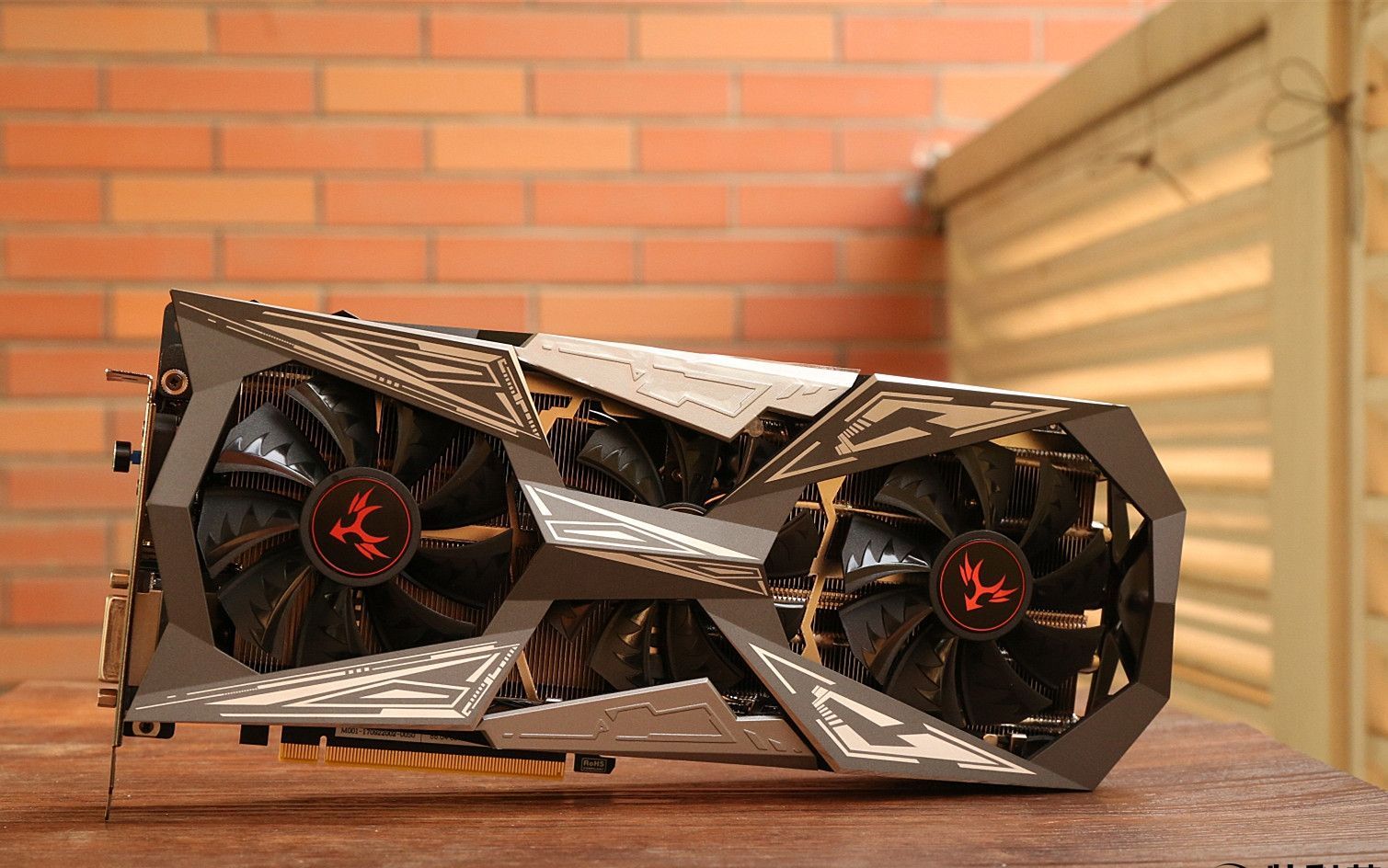 1070TI双风扇和三风扇有什么区别?