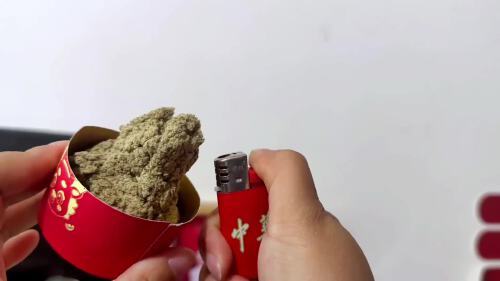 网上几百块钱的艾灸工具我们只需要几毛钱就可以做了