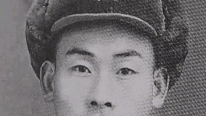 致敬抗美援朝中充当“人体螺丝钉”的铁道兵史阜民!你奋不顾身的...
