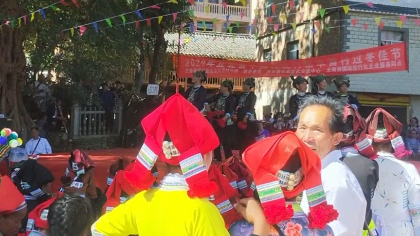 云南少数民族的传统节日很热闹,今天我带大家看看