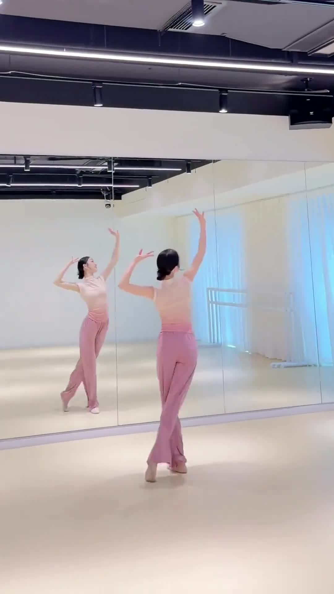 慢速教程来啦~ #fastcarssuperstars #Fastcarssuperstars舞蹈挑战 #...