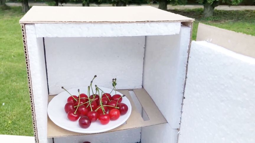 科学小实验:自己动手制作一台小冰箱,成本低还实用