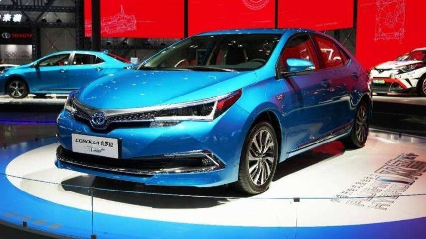 全新丰田卡罗拉正式上市,颜值性能全面升级,比轩逸性价比更高!