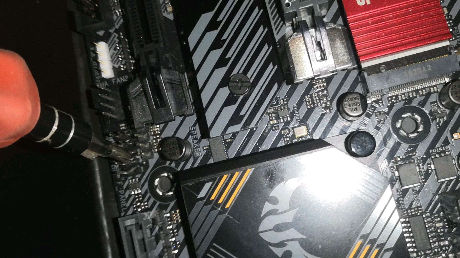 华硕b450m重炮手故障 接电源只有主板背光灯亮 短接不开机没反应 ...