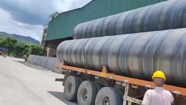 1420螺旋管出2车,感谢支持#市政管道 ##螺旋钢管 #管材管件