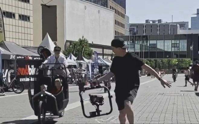 放心跑 专心构图即可 |TILTA铁头大疆DJI RS2/RS3pro专业环形手持套装