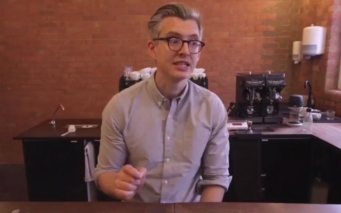 【咖啡制作】如何让美式喝起来更好喝呢?教你一个小技巧!