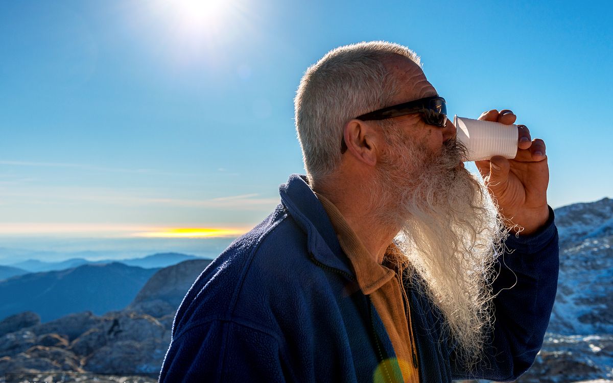 人到多少岁才算是真正的老年人?世卫组织给出了正确答案了