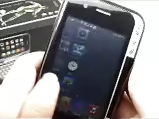 苹果T3000电脑手机 屏幕180旋转 WIFI无线上网 免费看电视 JAVA下载...