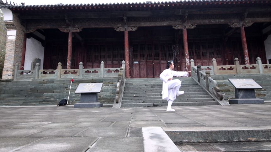 武当十三势太极拳,口令教学+慢动作展示,初学者跟着凌云可以学会