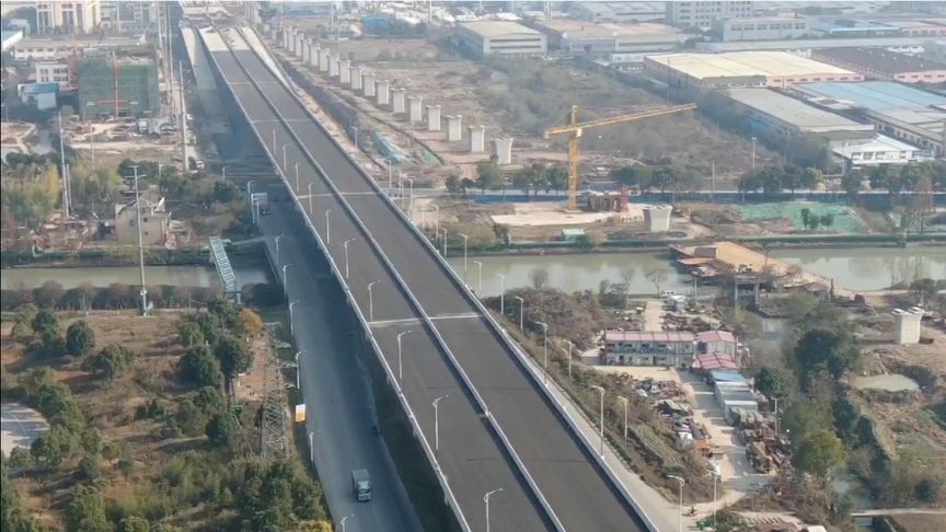 晨丰公路迎来里程碑进展,预制梁全部架设完毕,通车指日可待!