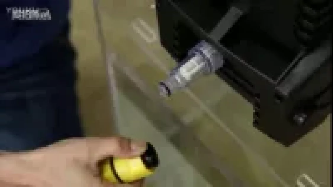 进水口接过滤器的正确方法和错误演示.mp4