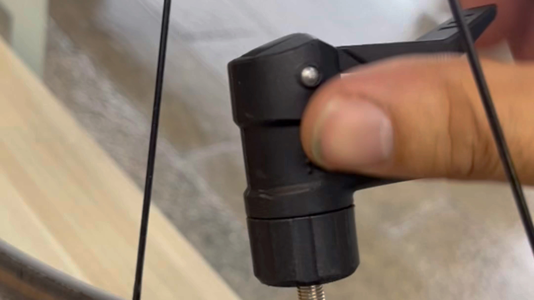 捷安特打气筒如何使用