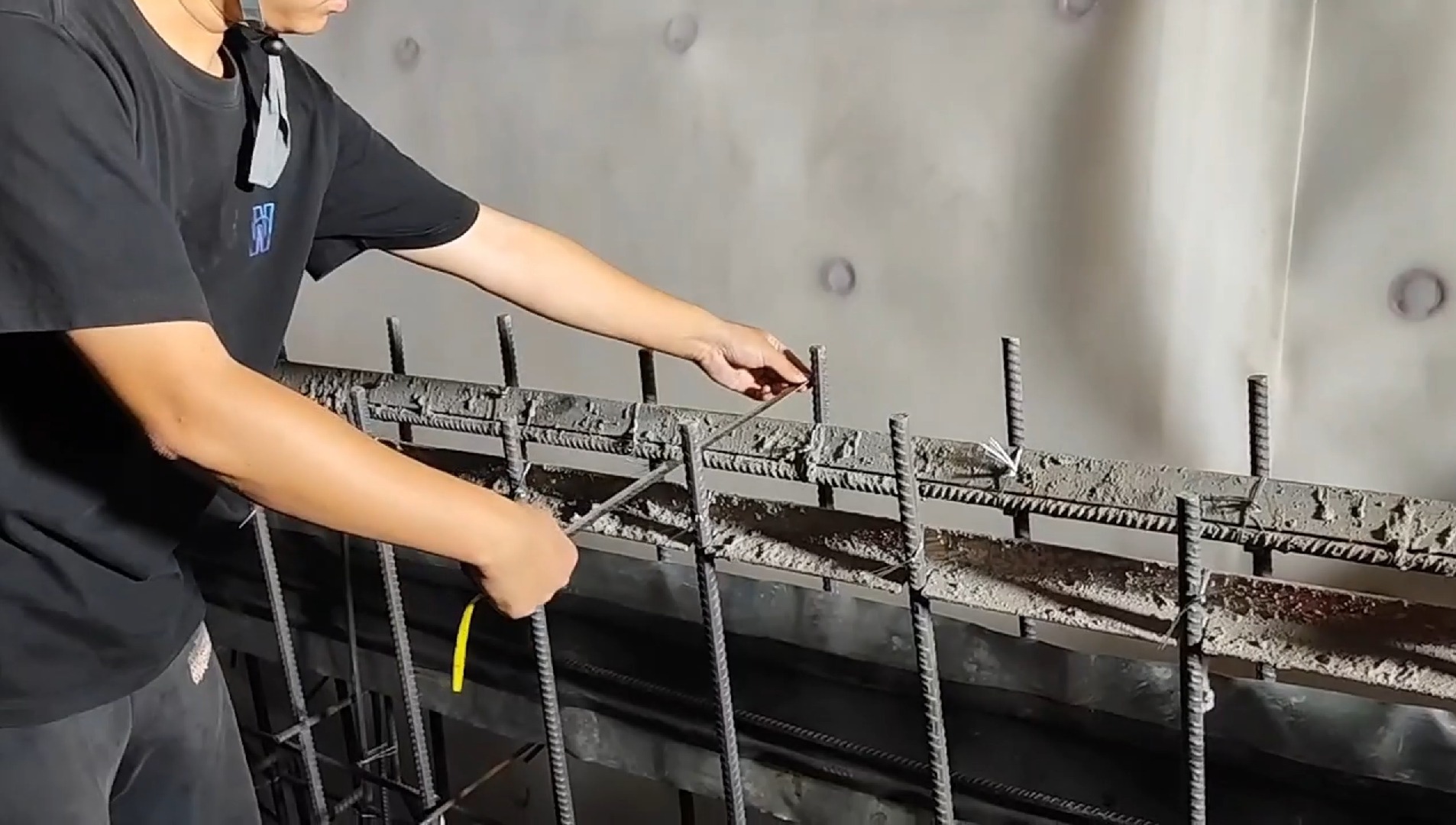 20-仰拱钢筋施工技术交底