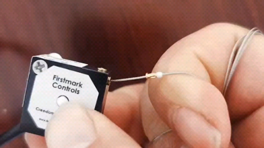 世界上最小的拉线位移传感器你见过吗?美国 Firstmark150超小型拉线...
