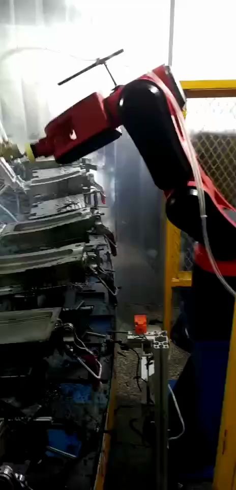 六轴机器人喷脱模剂,自动脱模剂机器人
