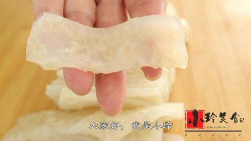 老妈30年做皮冻秘诀,毫无保留告诉你,晶莹剔透如冰块,过年必备