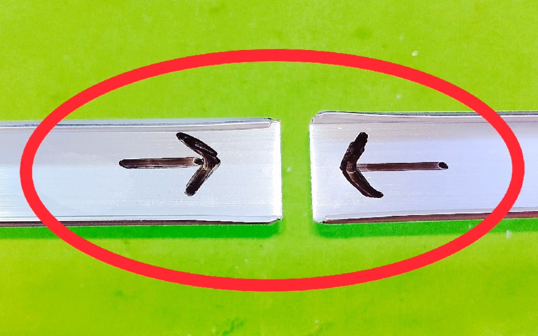 没有铁皮剪,怎么切开铝合金线槽?原来方法这么简单,我也学会了