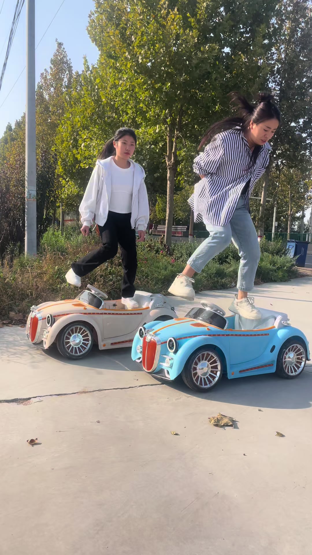 ...带早教音乐可连接蓝牙开出去玩回头率拉满!#童车 #大玩具 #儿童电动...