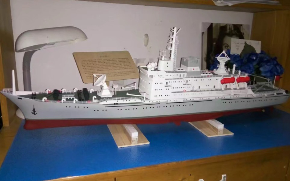 超精致!三小伙在宿舍阳台花一个月制作出精美船模。第五届全国海洋...