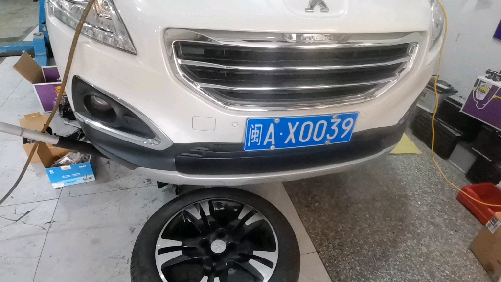 标致3008免拆缸盖更换气门油封