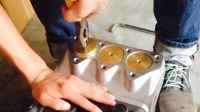 联合管道疏通高压清洗车高压泵漏水维修视频