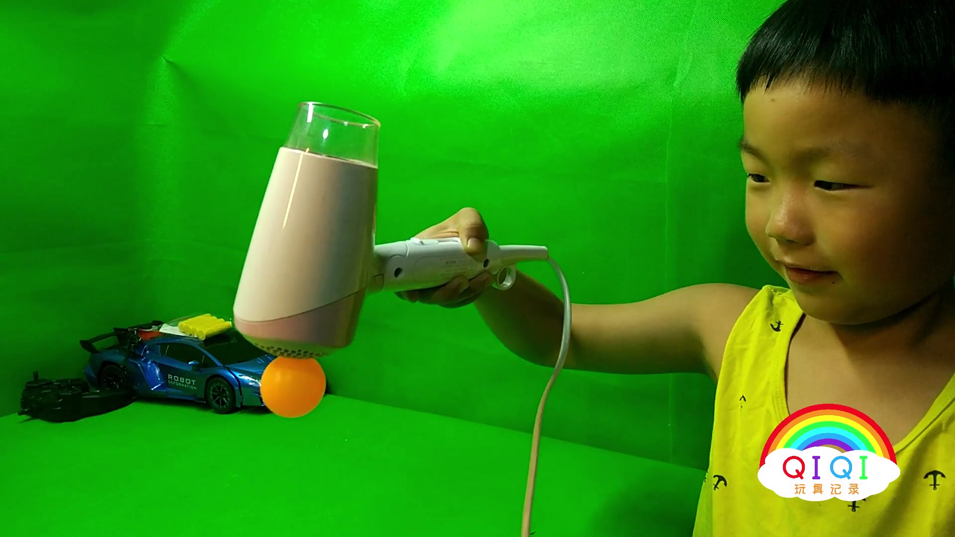 电吹风VS乒乓球#小实验_QIQI玩具记录_科普科技科学原理探索研究