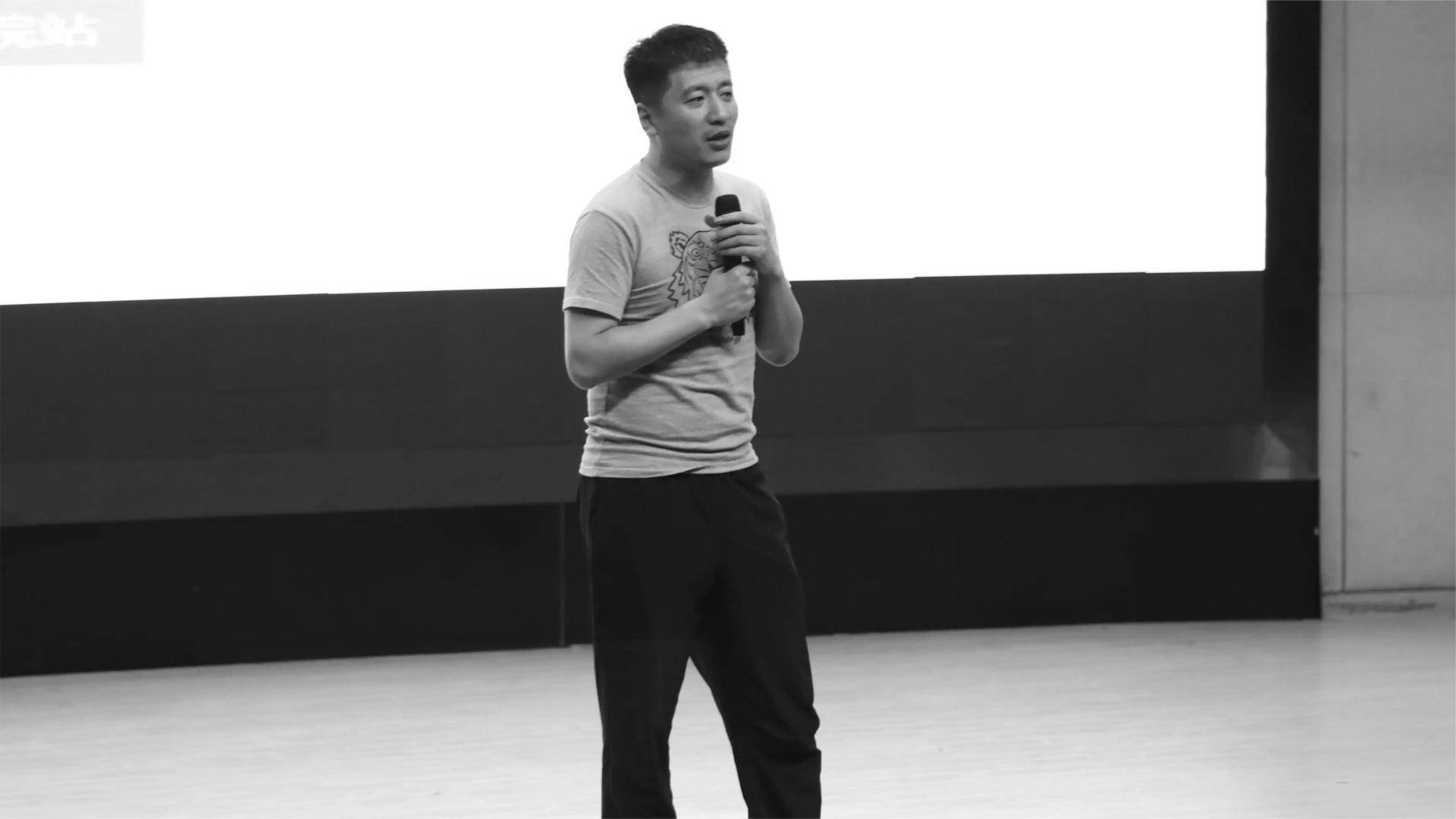 张雪峰生前谈死亡方式:如果让我选,最希望的是猝死