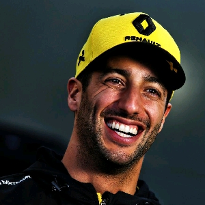 McLarensbigteeth 