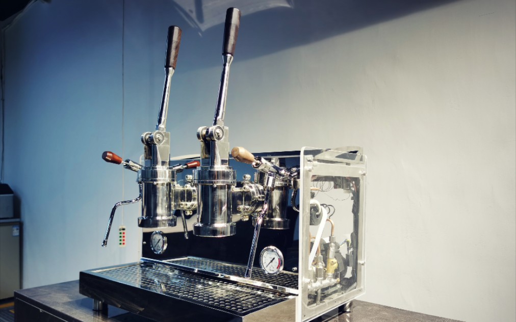 Cafespresso卡夫派索双头拉杆意式半自动商用咖啡机外观,透明边板加...