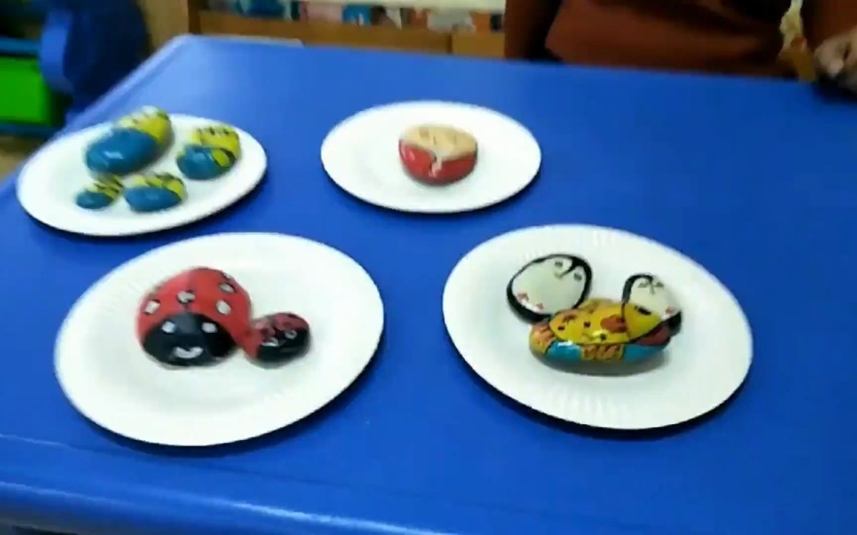 微课堂 大班美术《有趣的石头画》