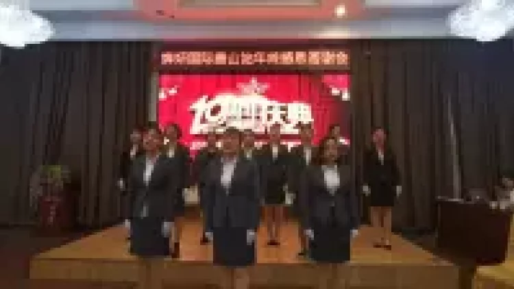 不放弃手语舞视频教学版慢动作