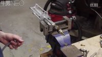 牛人DIY微型火箭推动器 丙烯酸和气态氧混合动力火箭发动机
