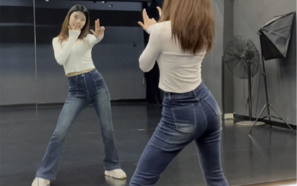 《阿萨舞》镜面完整版(明天出超详细教程)