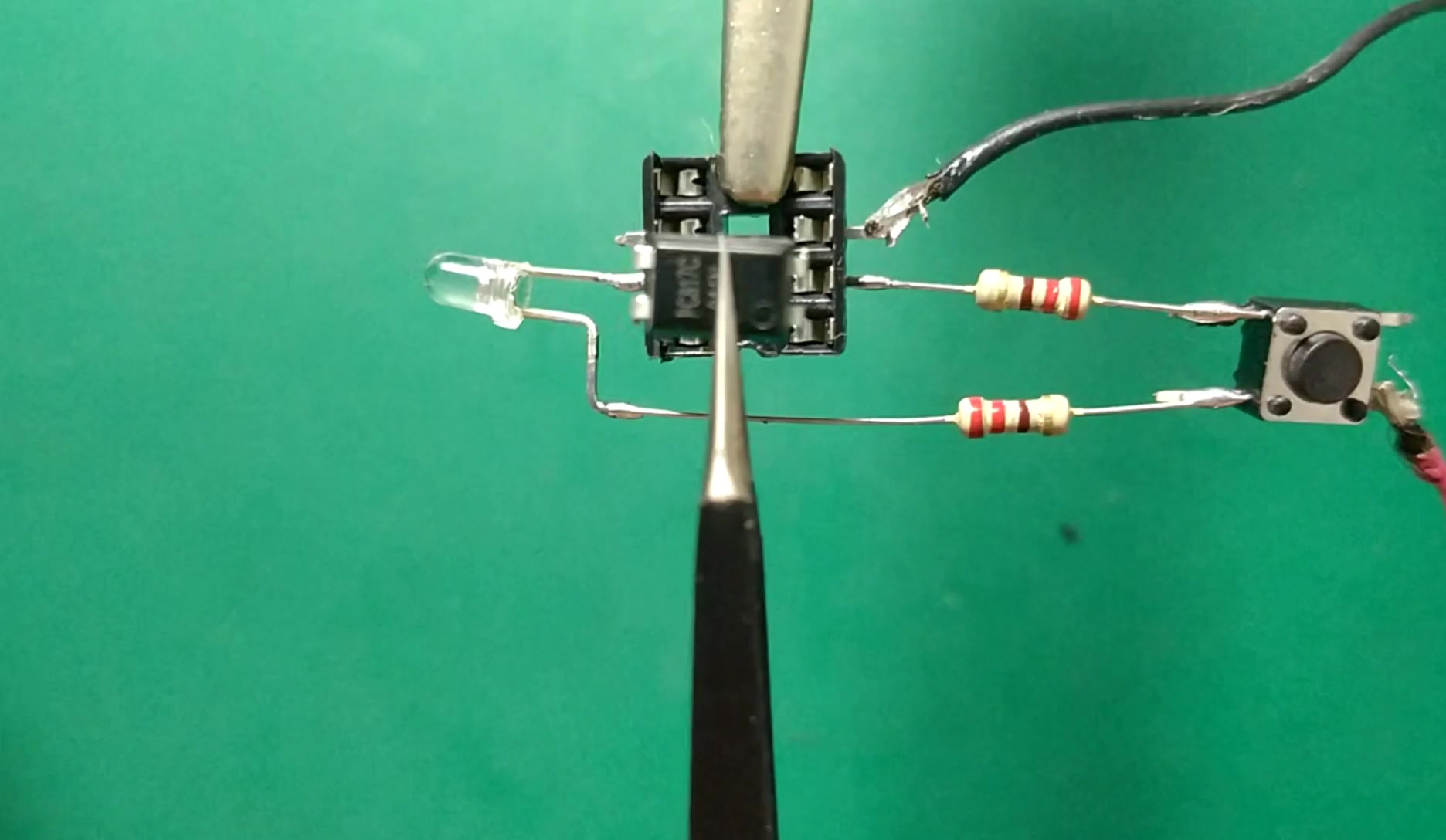 制作了一个817光耦检测工具