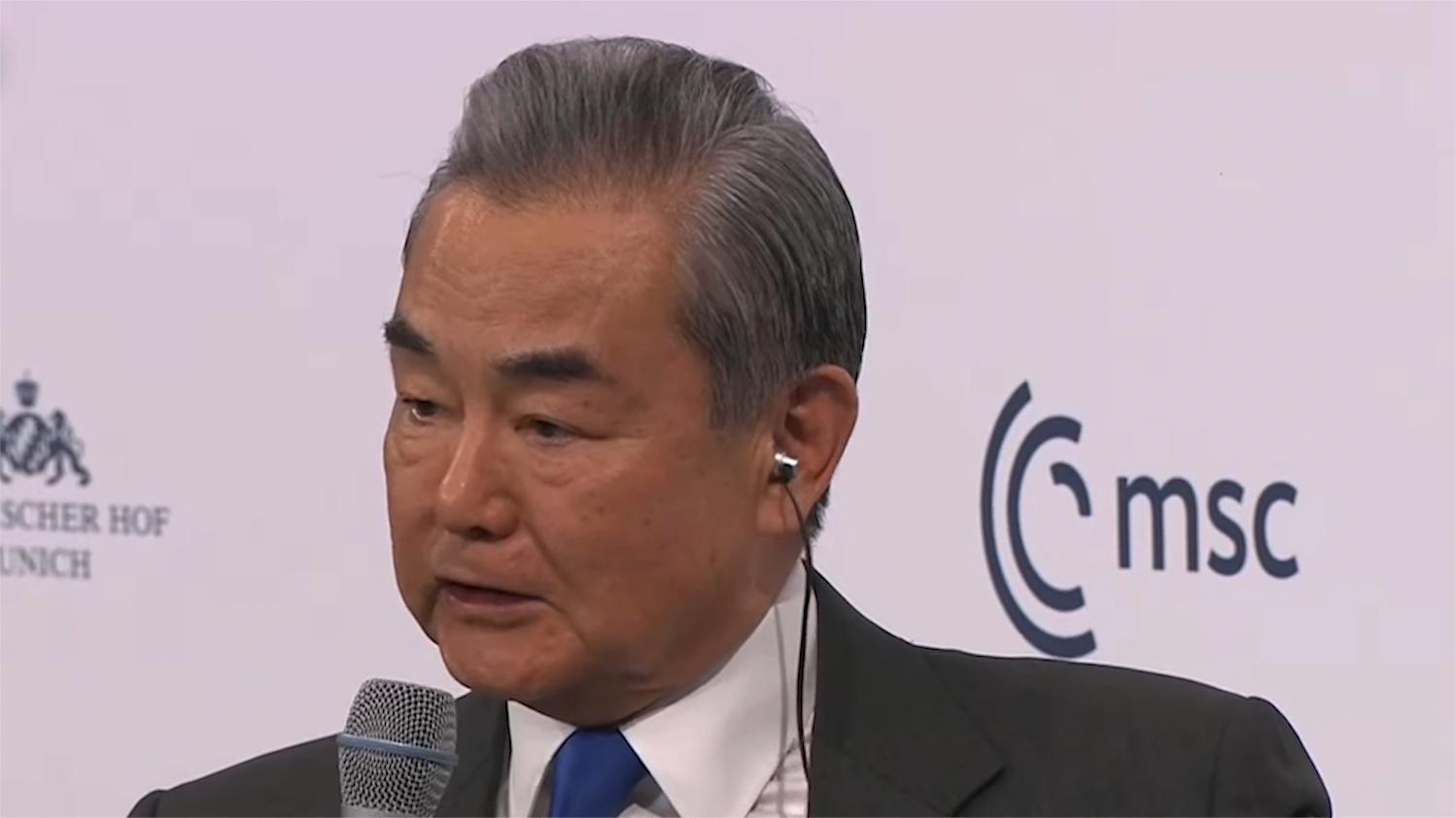 王毅:只要各方遵守国际关系基本准则 就不会出现"双重标准"