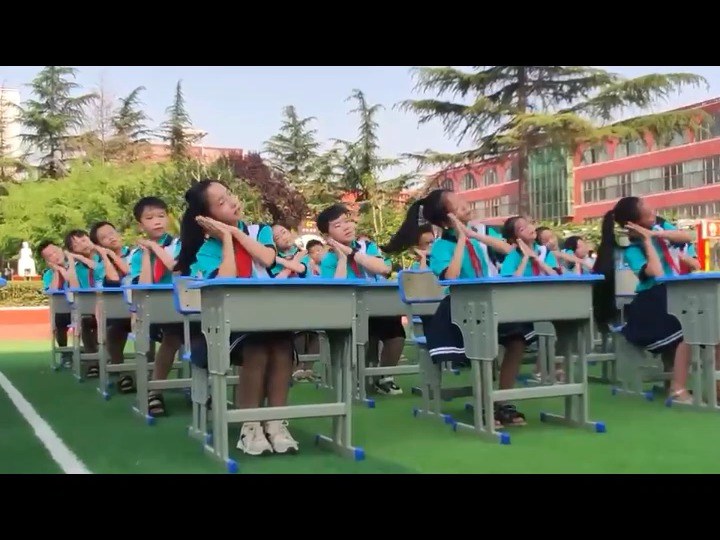 27中小学课桌操《new boy》课桌舞教程简单易学,课桌舞完整版2024年...