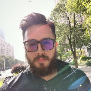 一晃该叫我李大爷了 