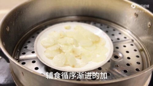 六月龄宝宝吃辅食该吃哪些?40岁妈妈这样给孩子做辅食!